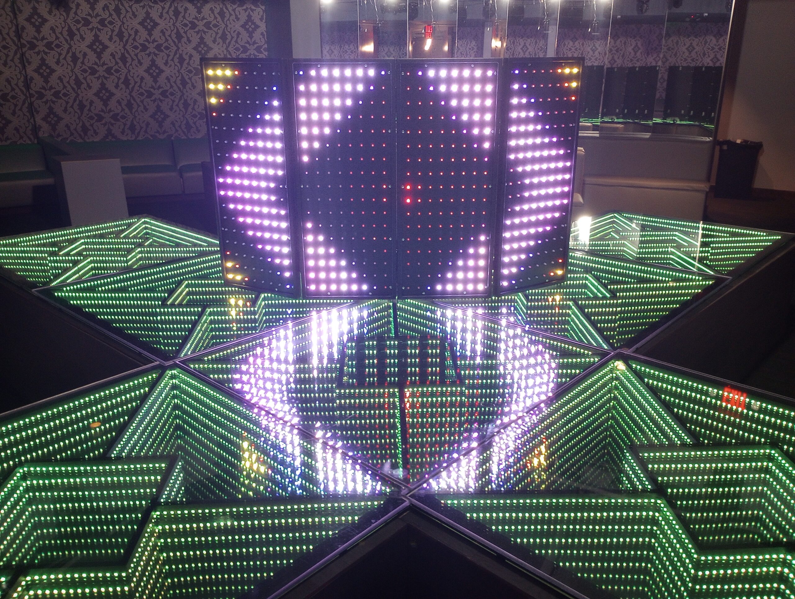 SMALL SIZE DJ BOOTH, LED FACADE 4 PANELS